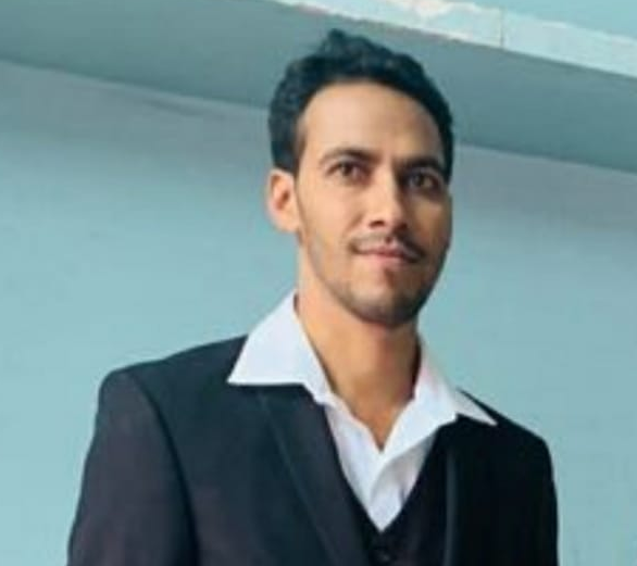 Ajaz Sanadi – Medium