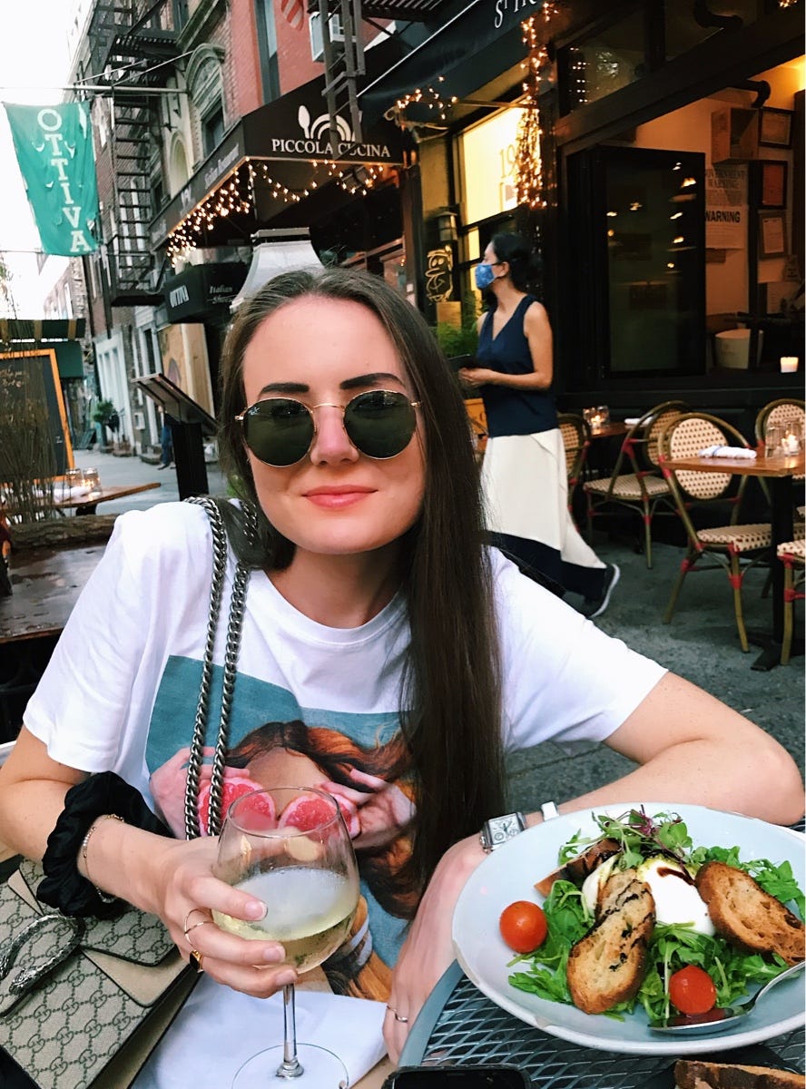 About – Molly Stone – Medium