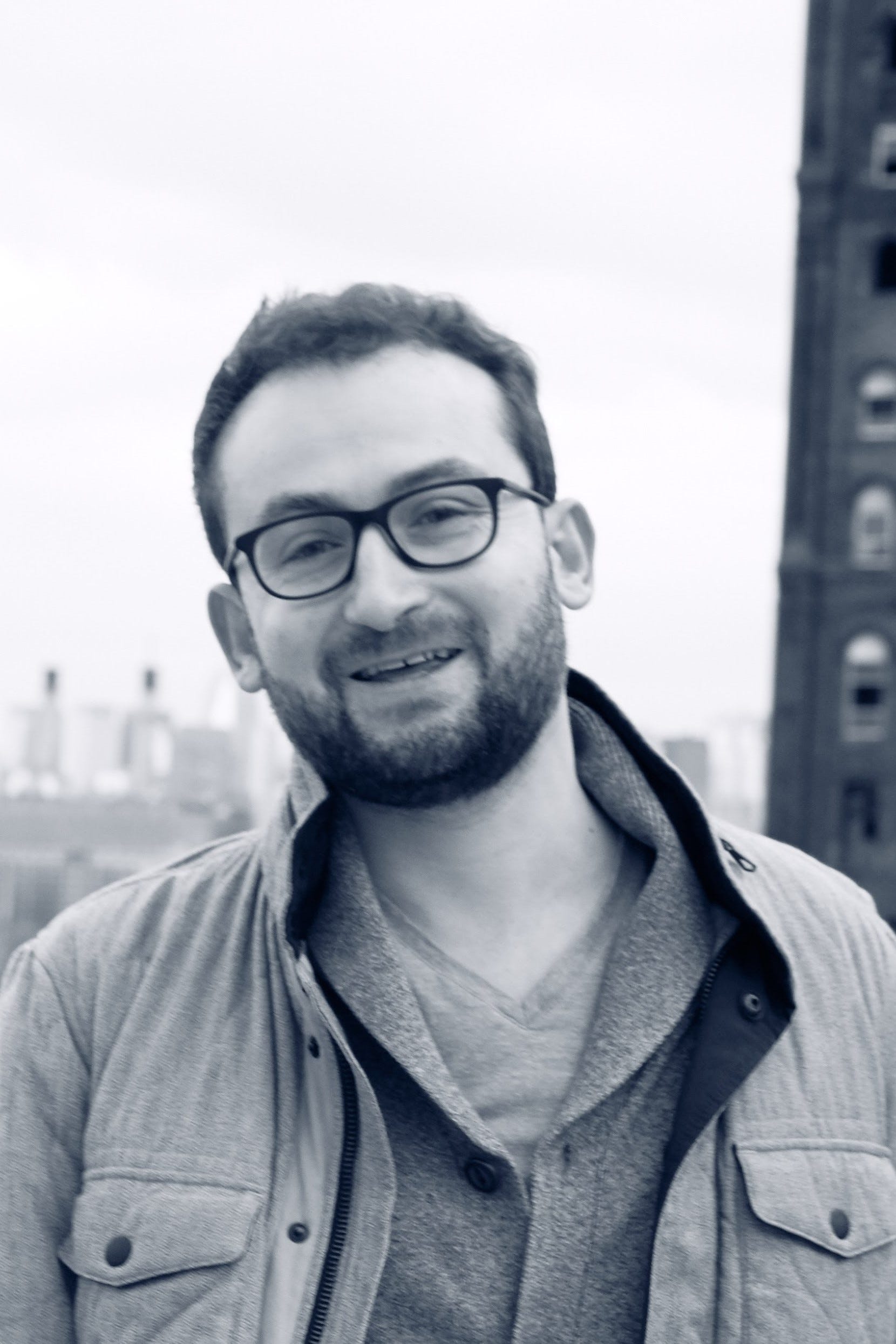 Sam Apter – Medium
