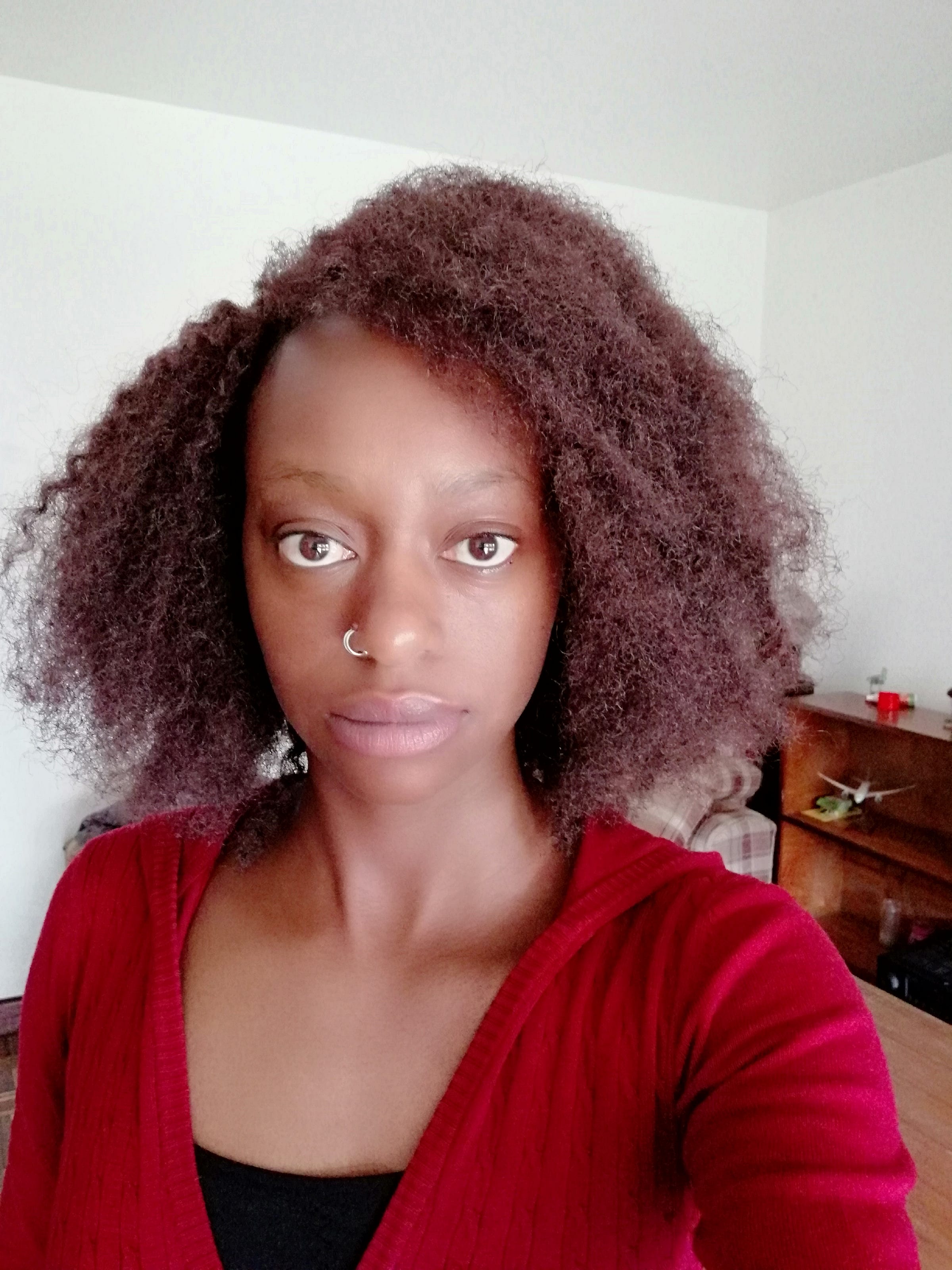 Lily Kisenga – Medium