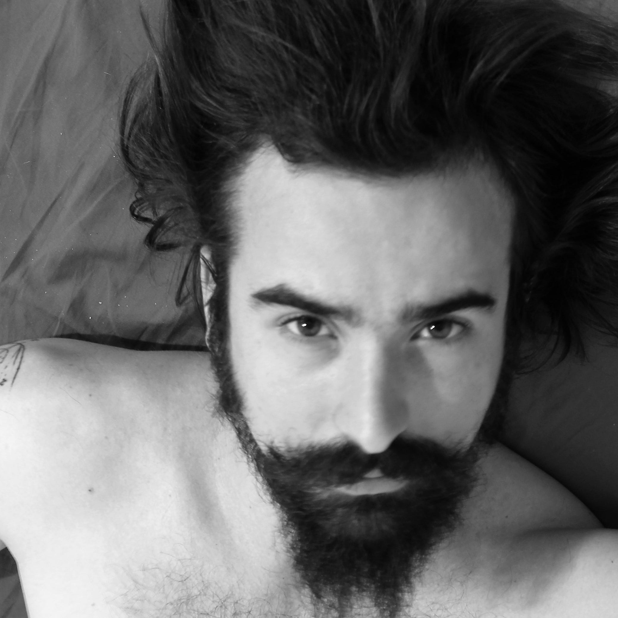 Geoffroy Planquart – Medium