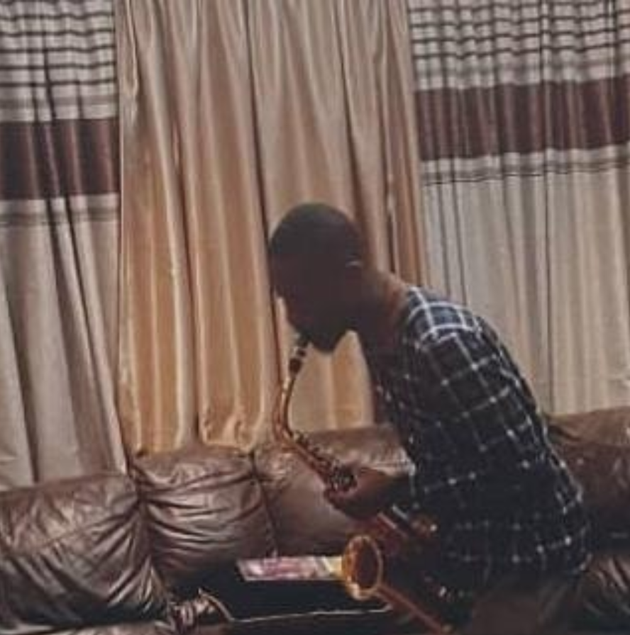 Yaw Ansong Snr – Medium