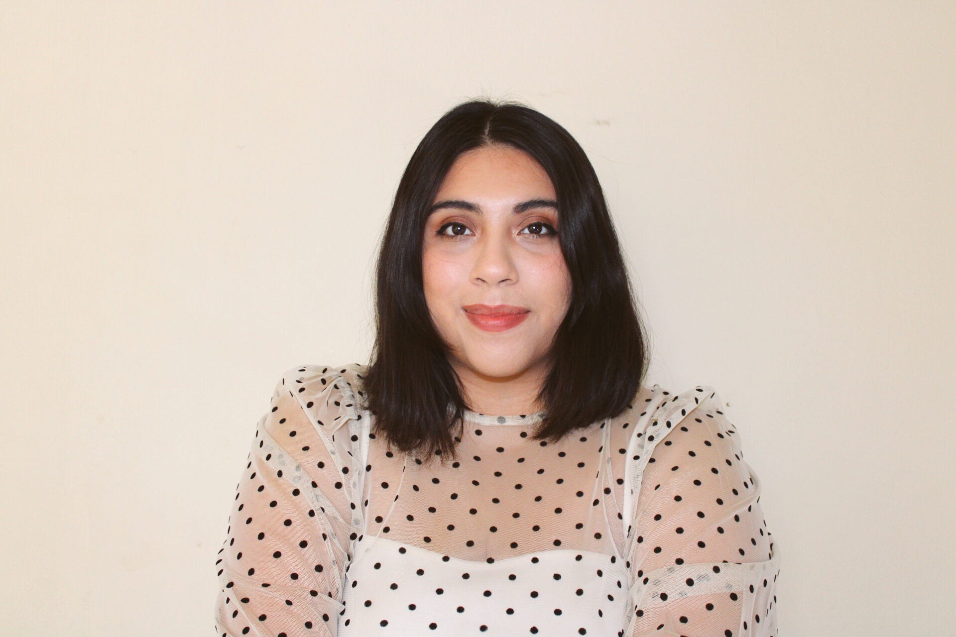 Maria José Frías – Medium
