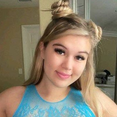 About – Avery Anna – Medium