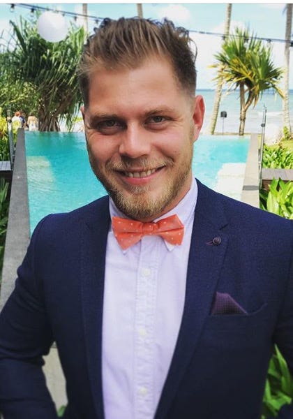 Zsolt Dobó – Medium