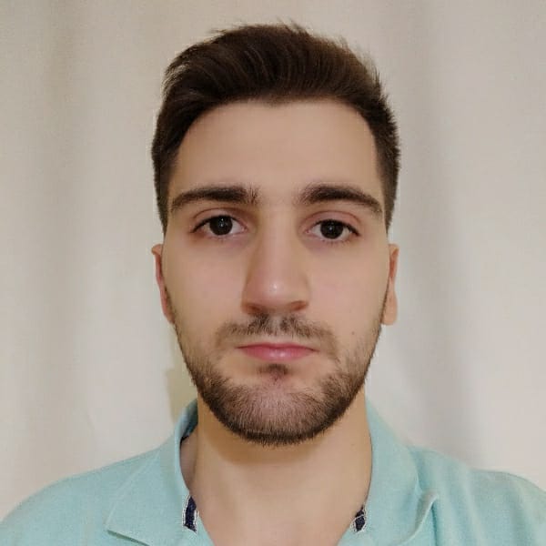 Huseyin Unalan – Medium