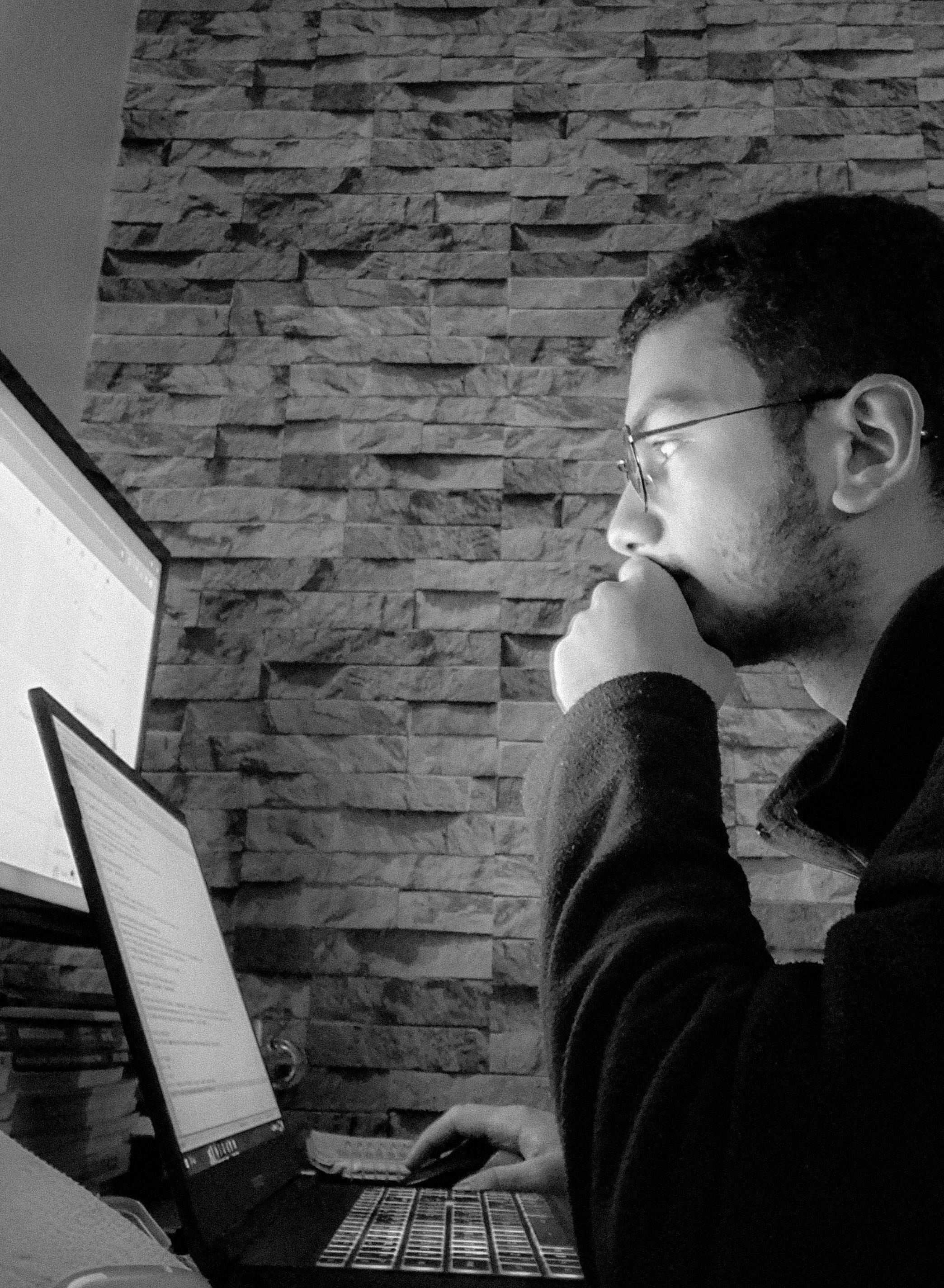 Mert Demir – Medium