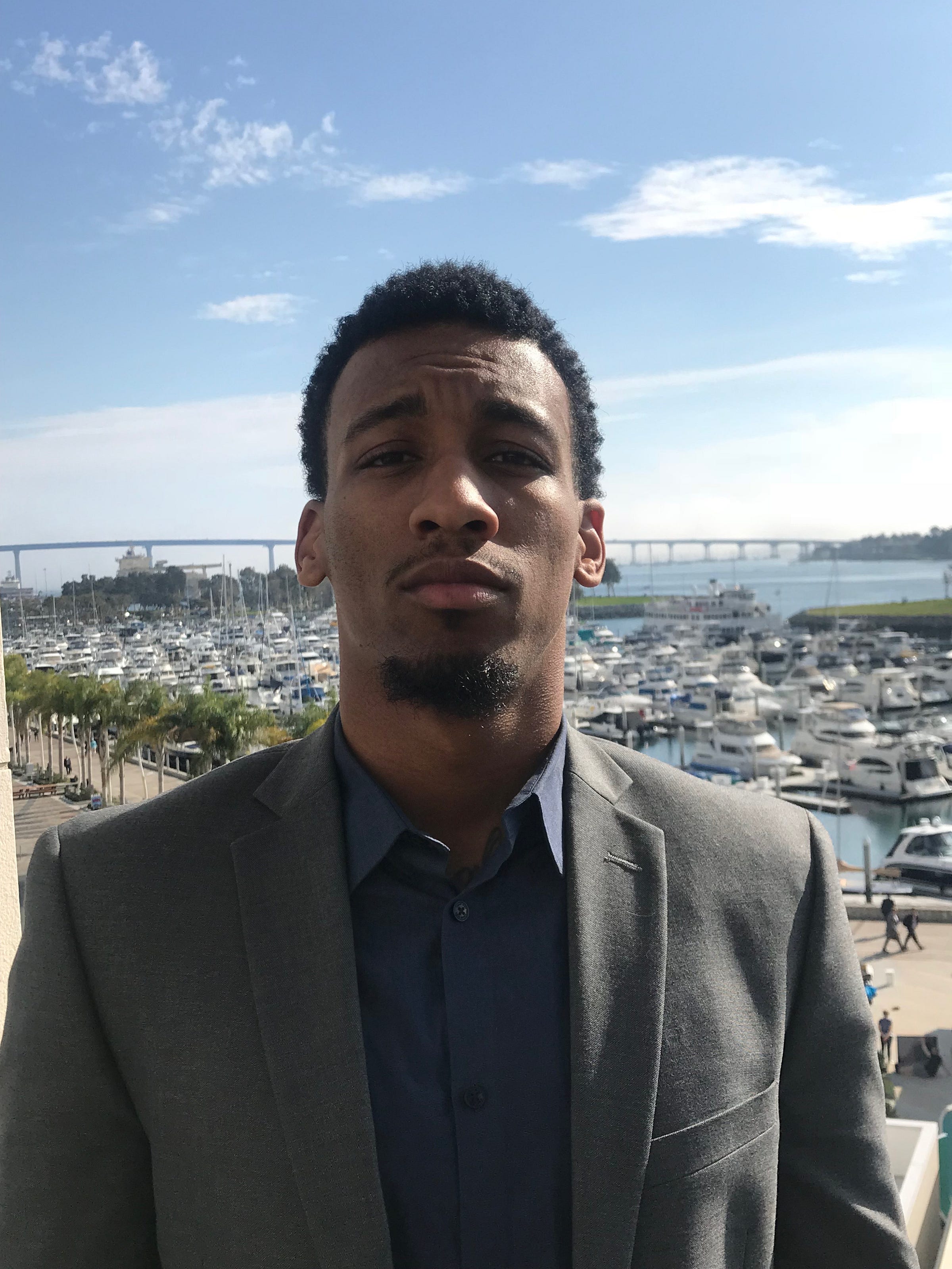 Vincent Haliburton – Medium