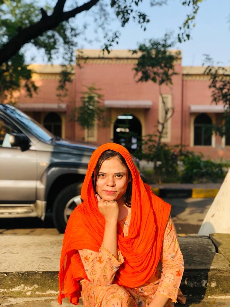 Dr. Sana Mughees – Medium