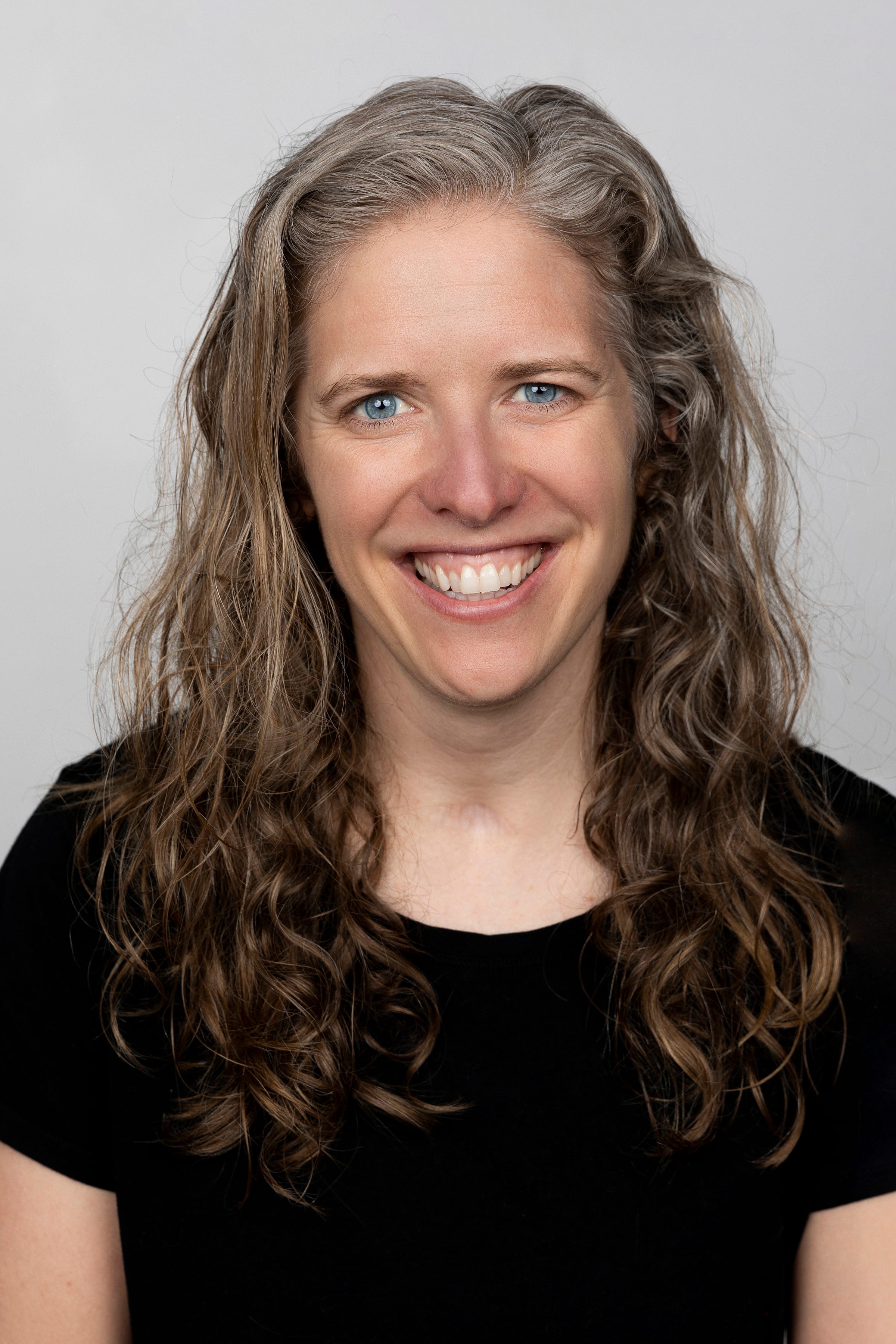 Angela Toomer – Medium
