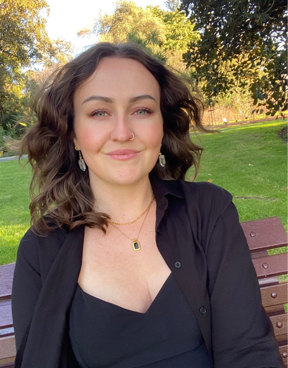 Shannon Rudder – Medium