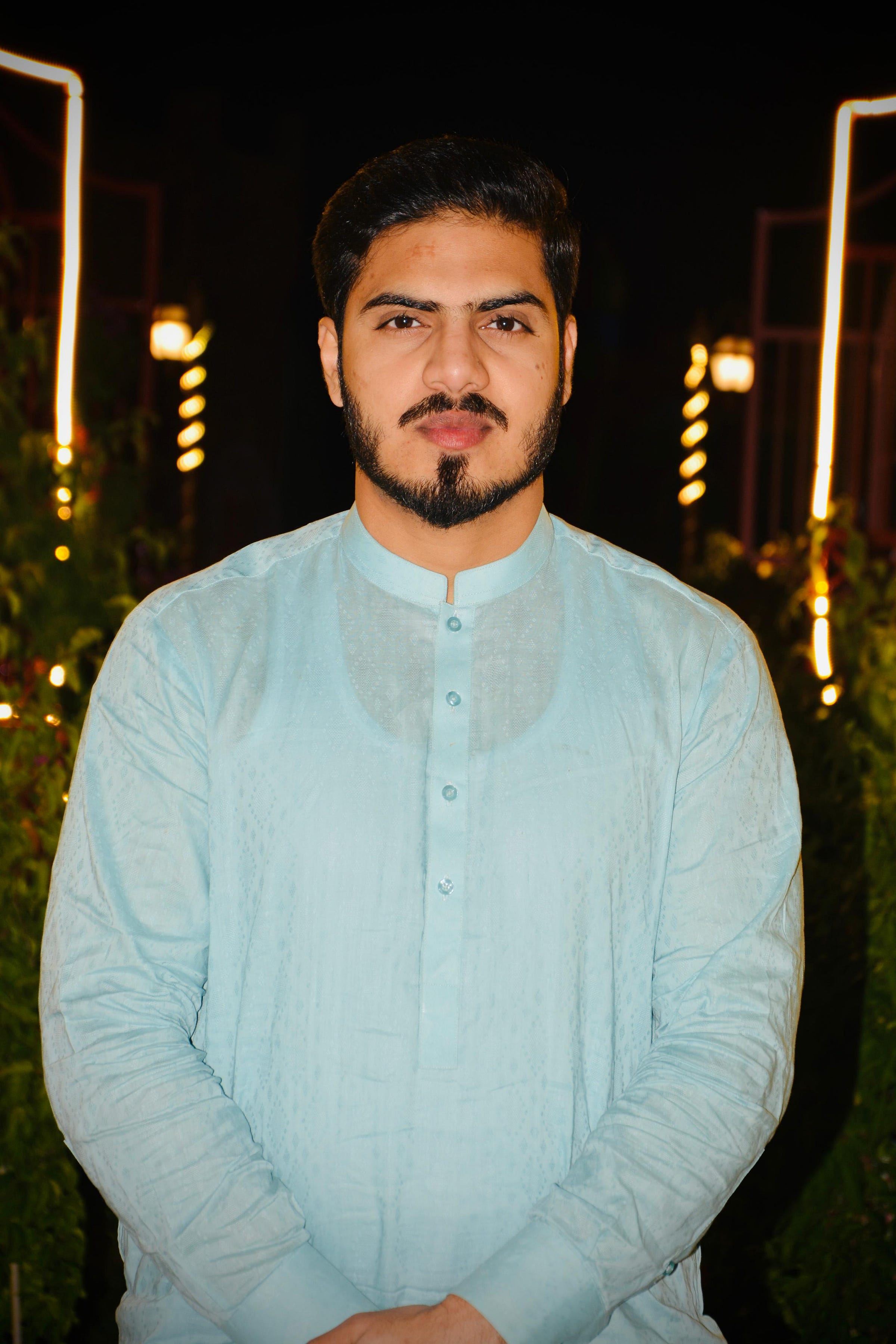 Tajammul Latif – Medium