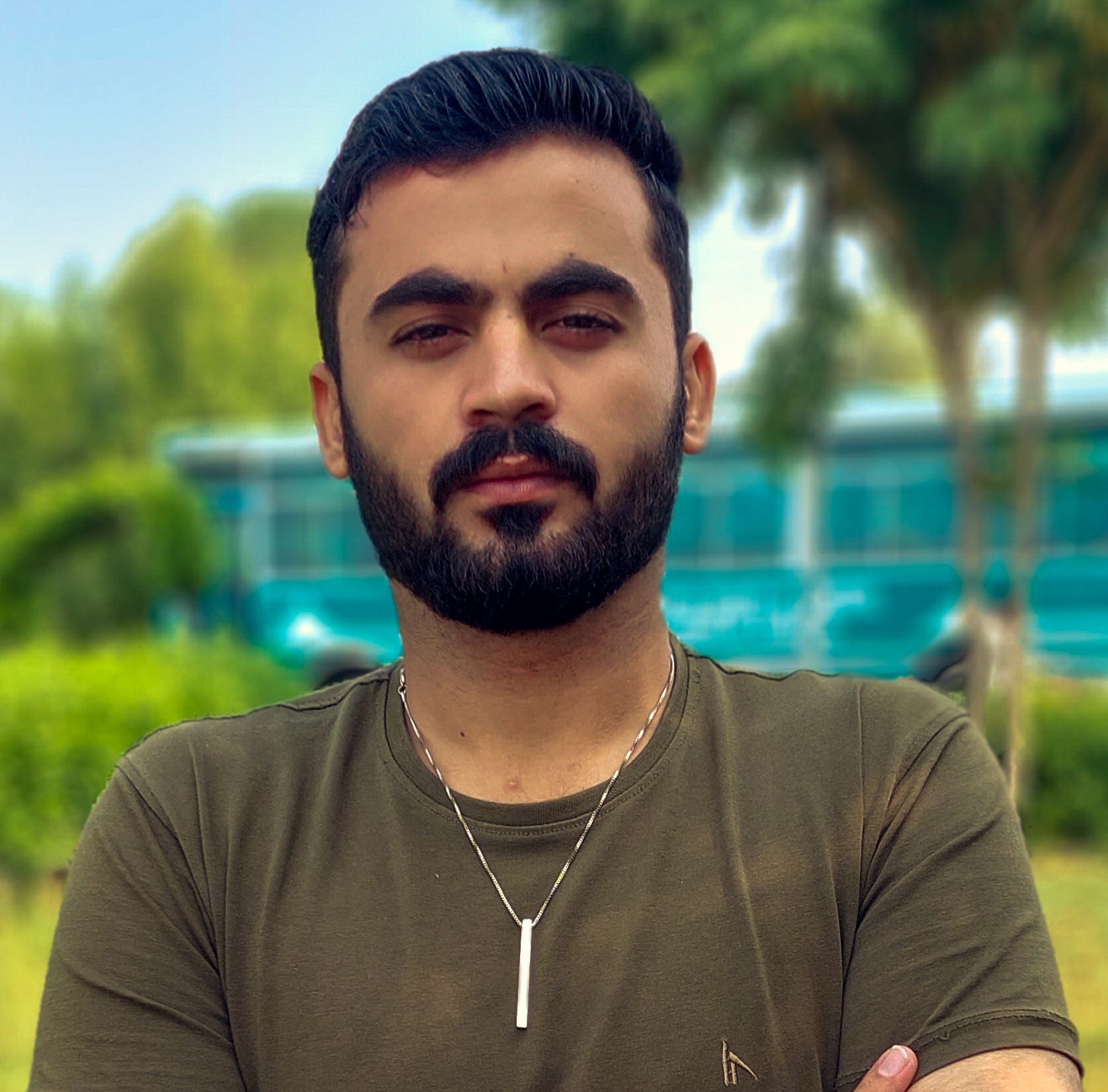Munwar Brohi – Medium