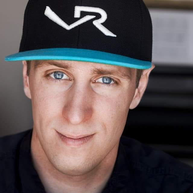 Jordan Tryon – Medium