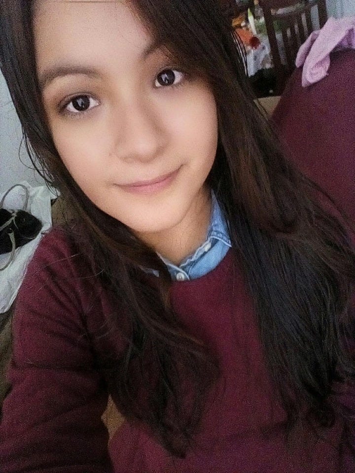 Joan Lazo – Medium