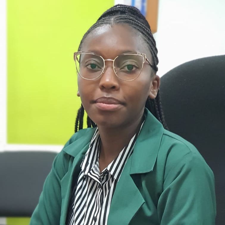 Rose Kirobi – Medium
