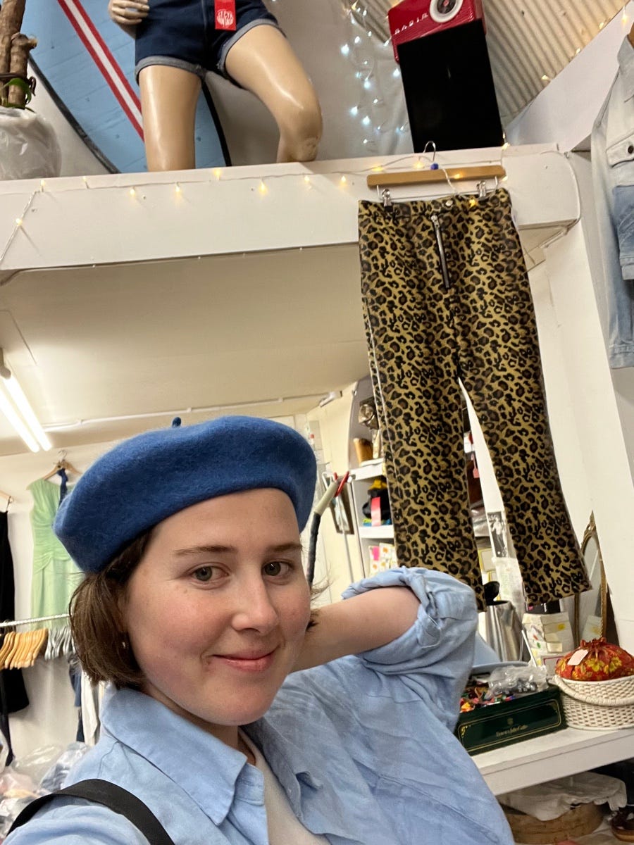 Elizabeth Gordon – Medium