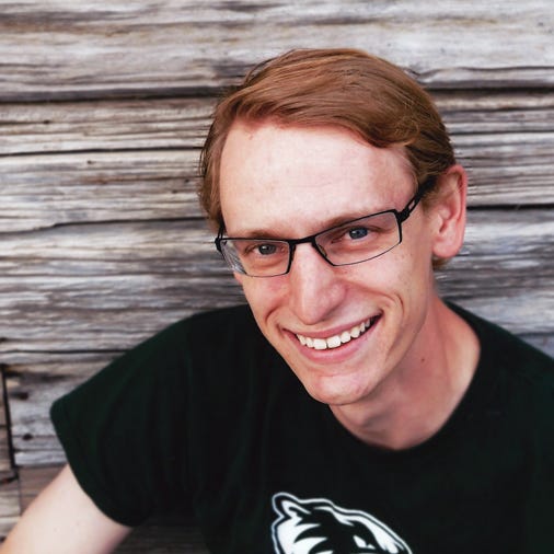 Eric Weiss – Medium