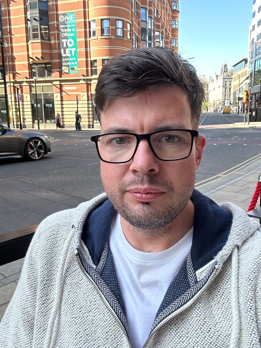 About – Oliver Foggin – Medium
