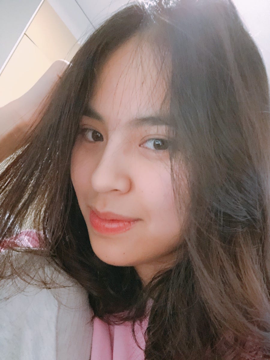 Phan Le Nhat Yen – Medium