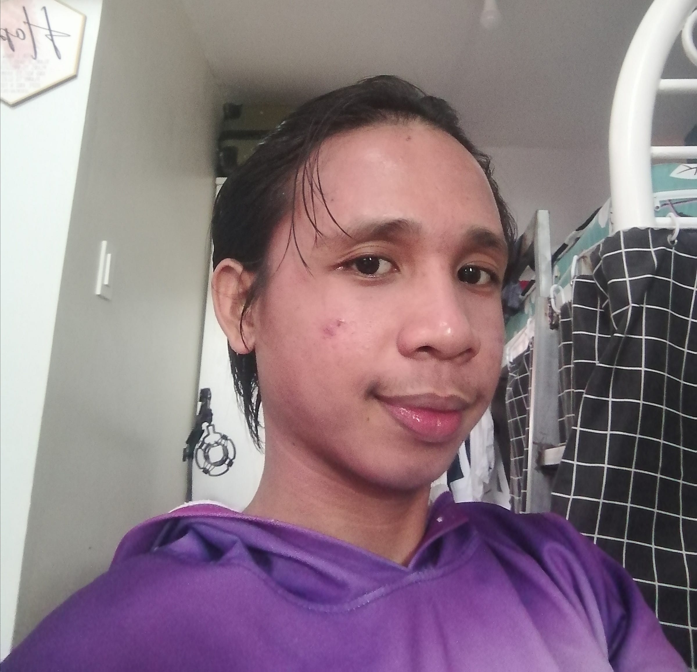 Chris Daniel Rivas – Medium