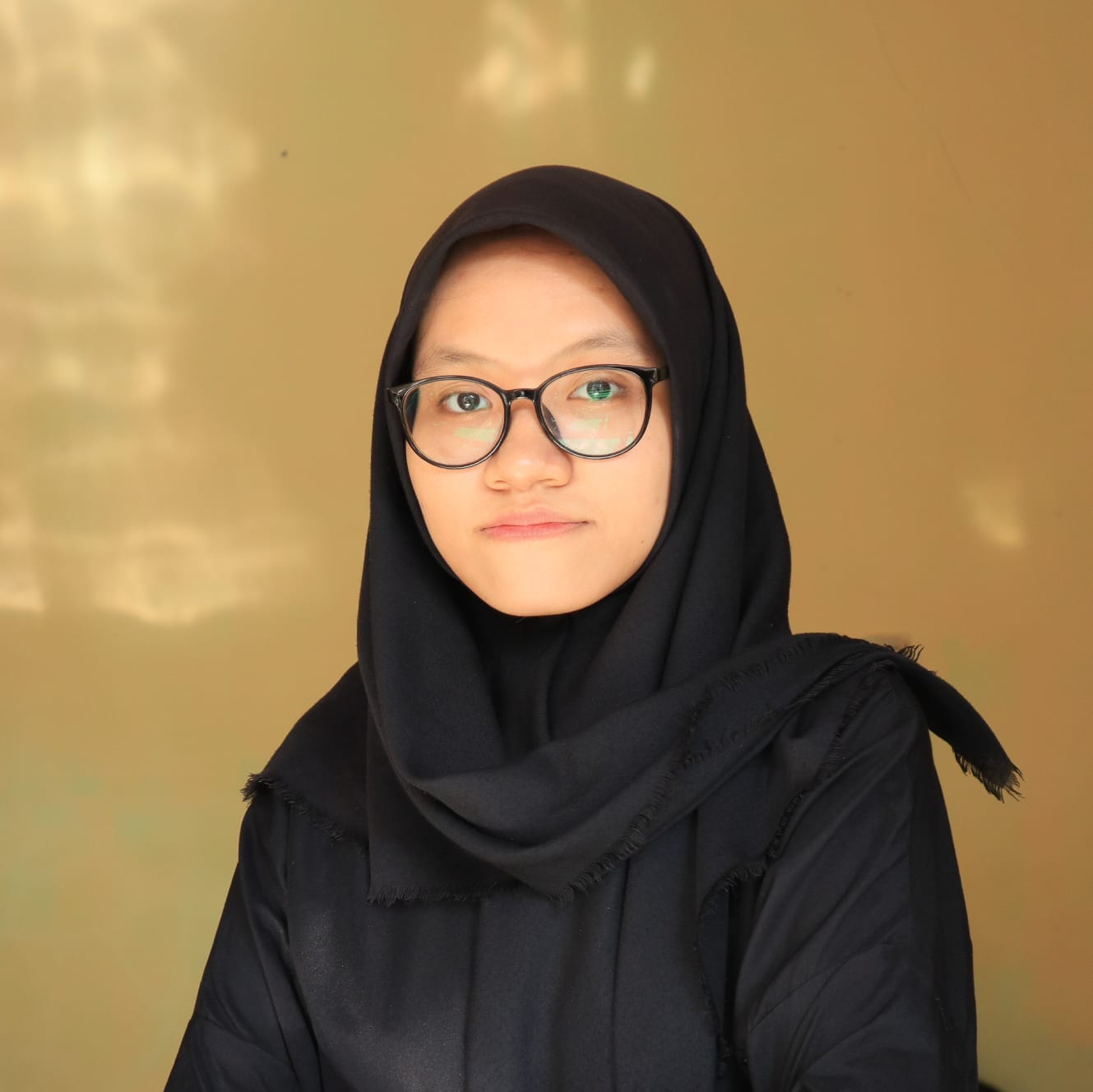 Hanum Surya Herfiana – Medium