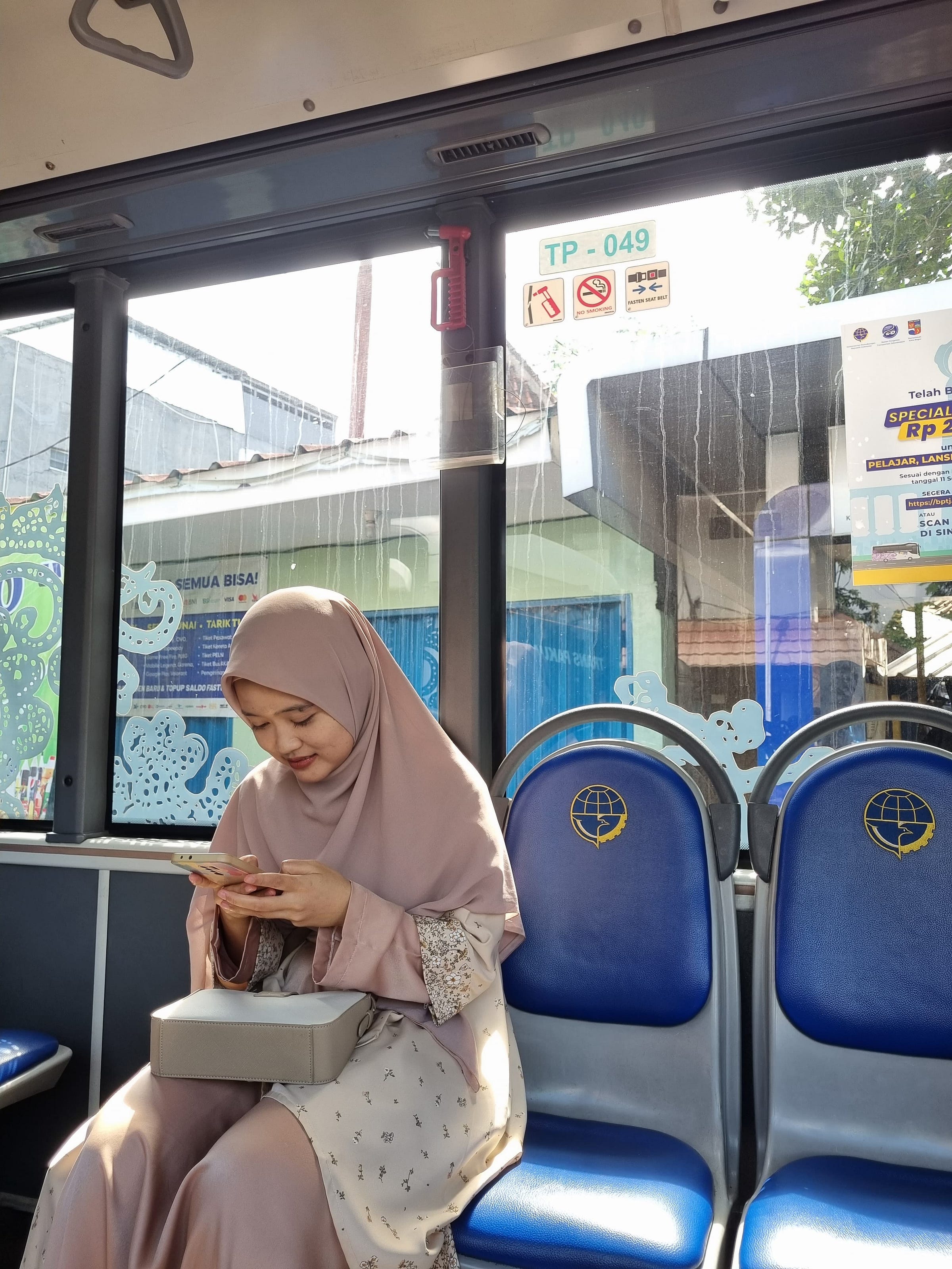 Luthfi Izzatun Nisa – Medium