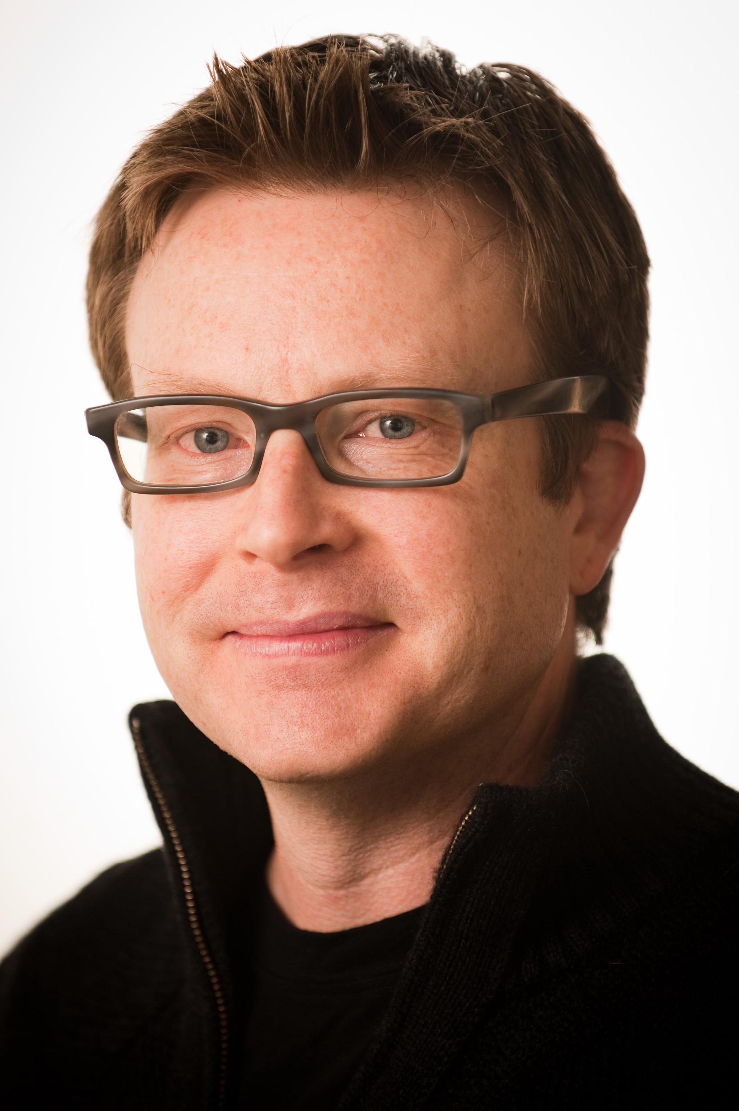 Elisha Goldstein – Medium