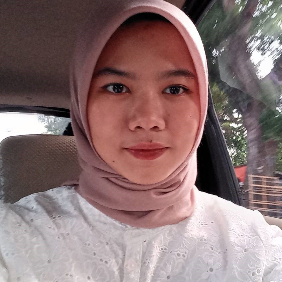 Pranayla Mauli Fathiha – Medium
