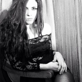 Isis Cardona – Medium