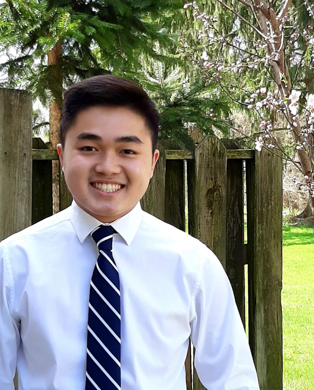 Hung Huynh – Medium