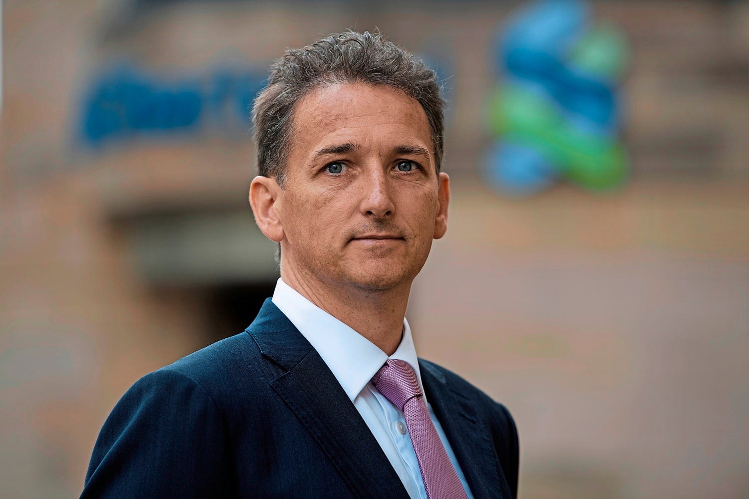 Clive McDonnell – Medium