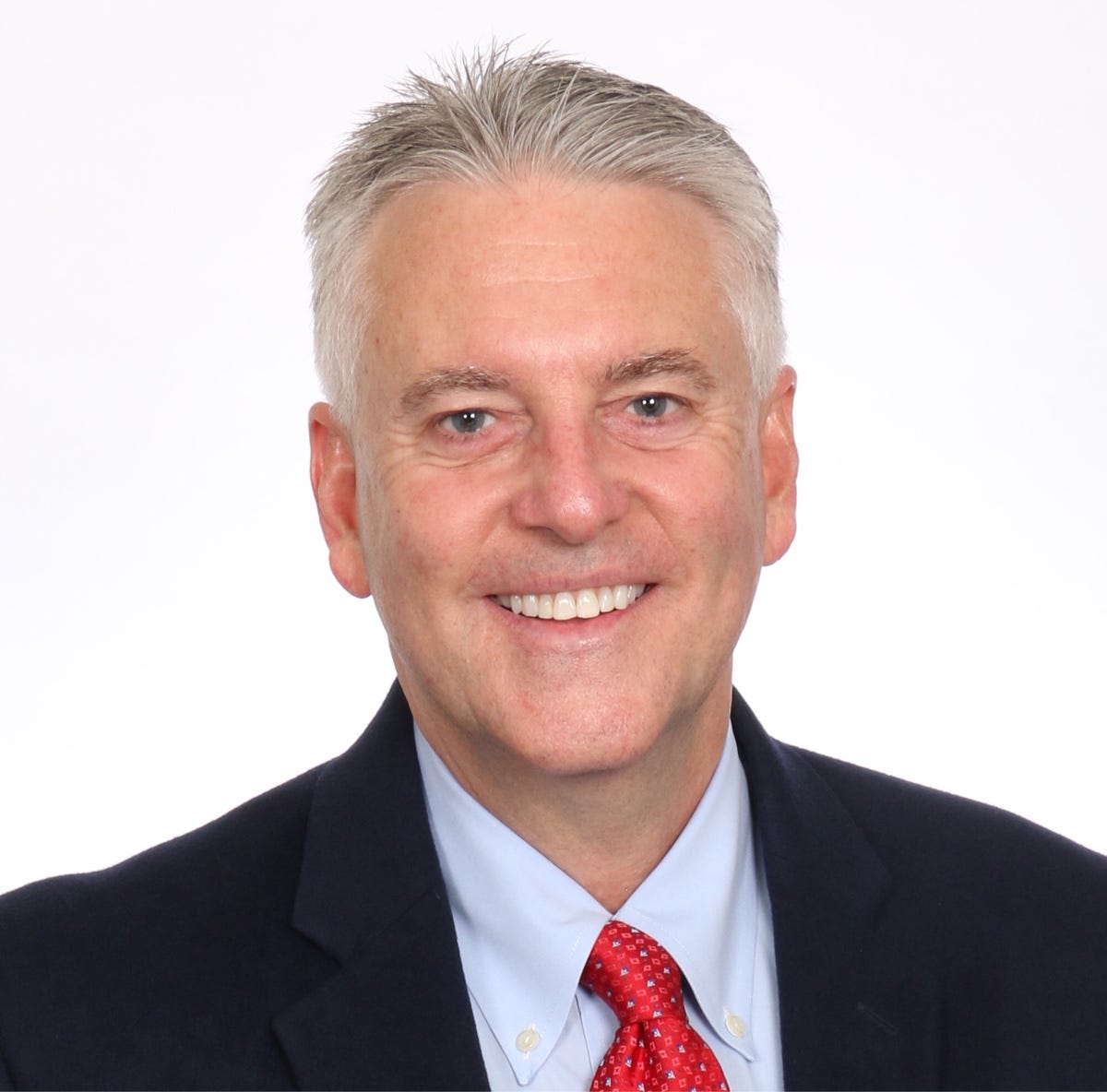 Michael Carter – Medium