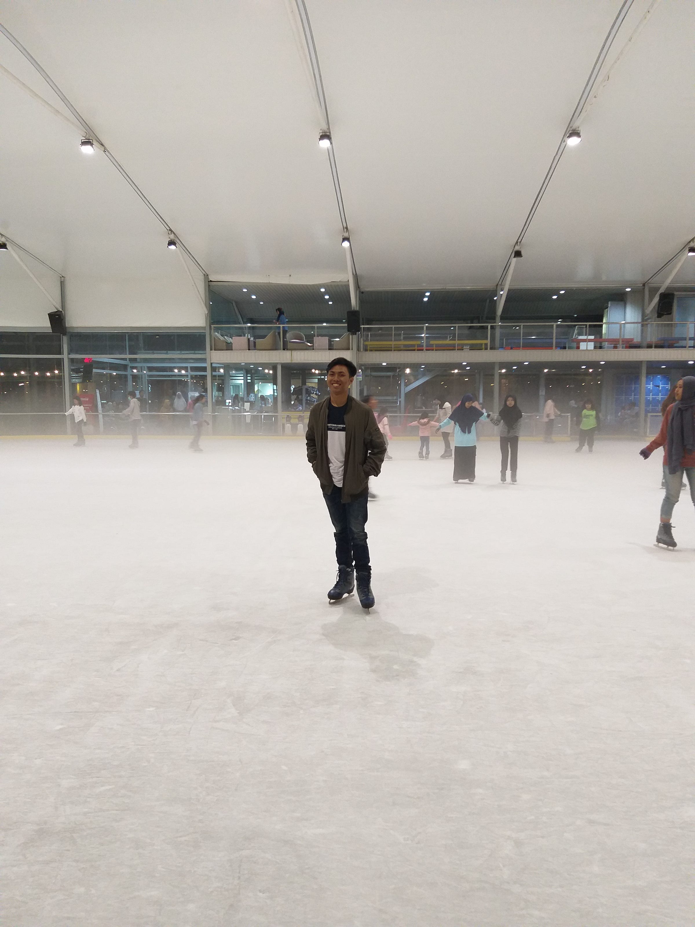 R Akmal Fauzi K – Medium
