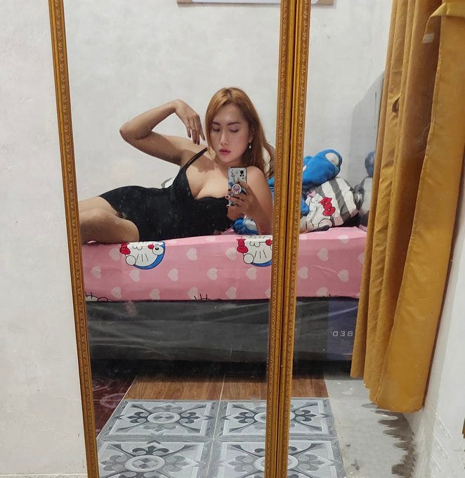 Zizi Yolanda – Medium