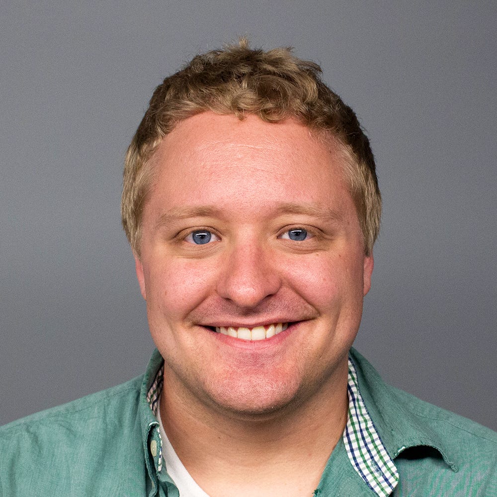 Adam Mescher – Medium