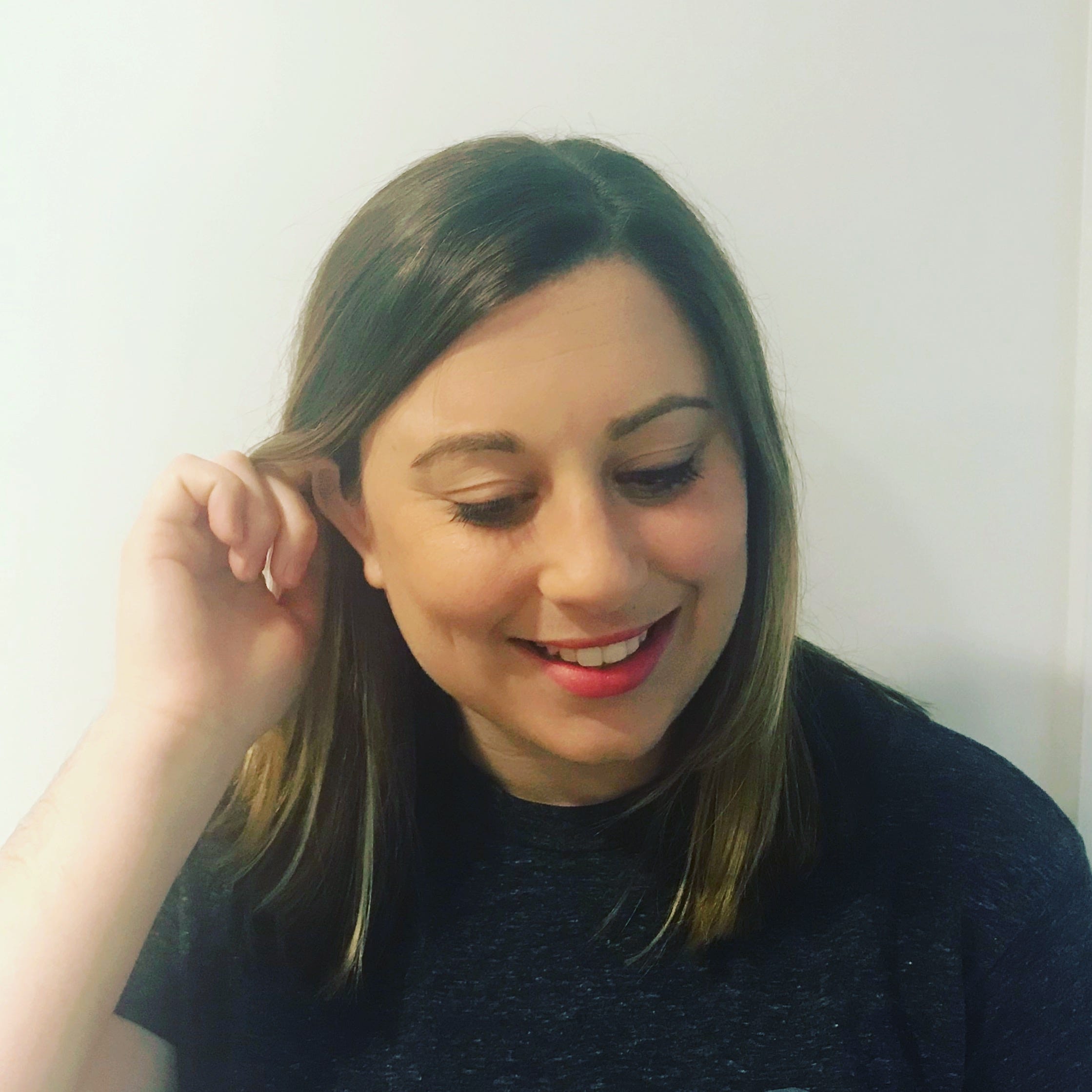 Lindsay Hamilton, MFA – Medium