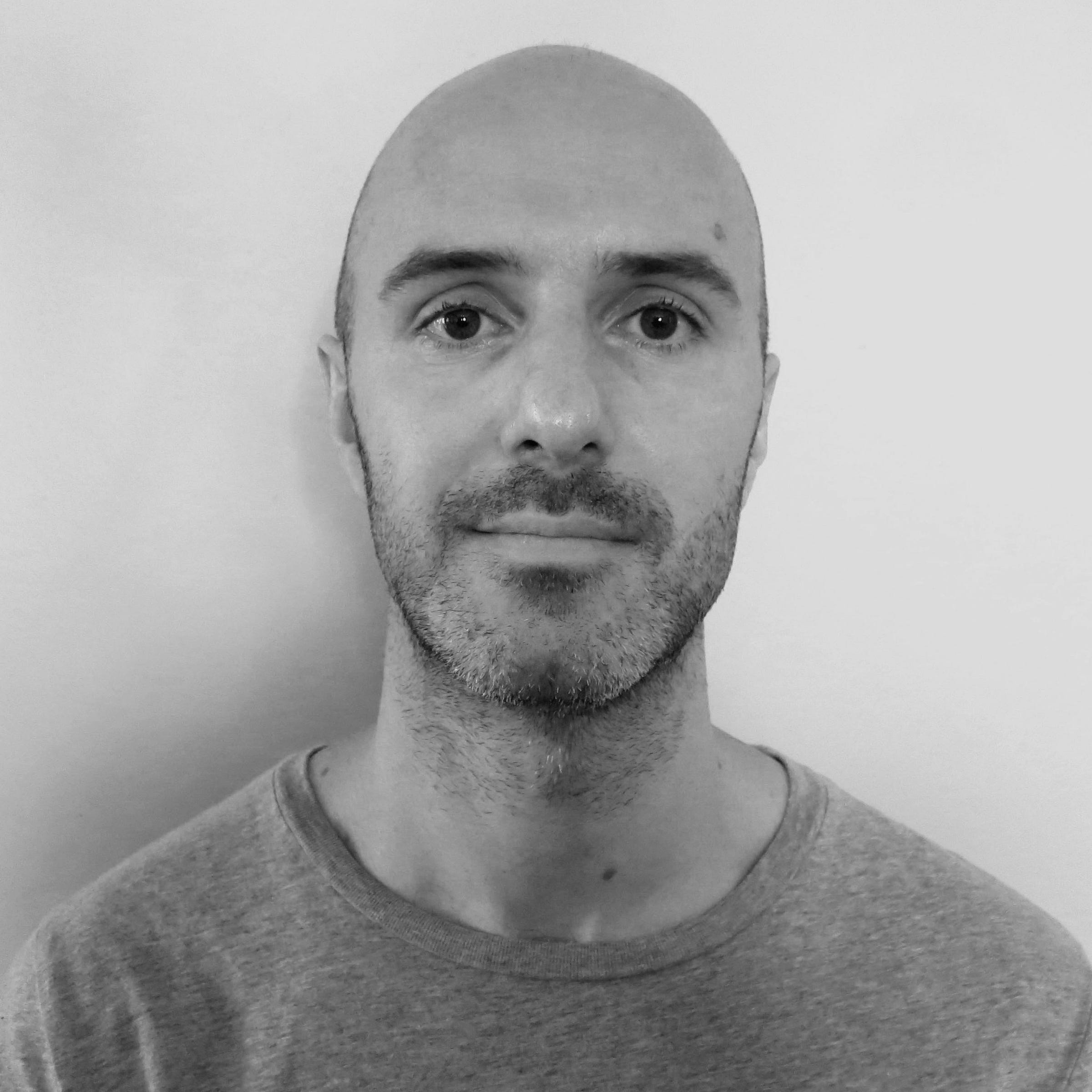 Andrew Barrie – Medium
