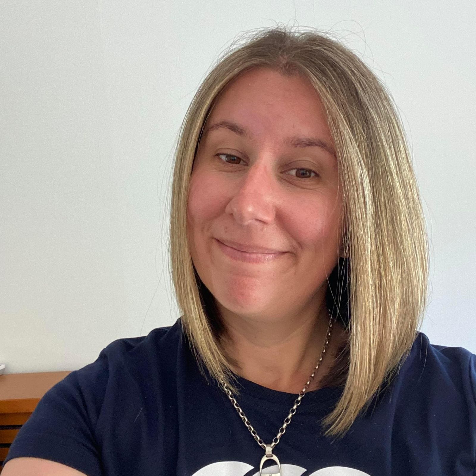 Jennifer Cauley – Medium