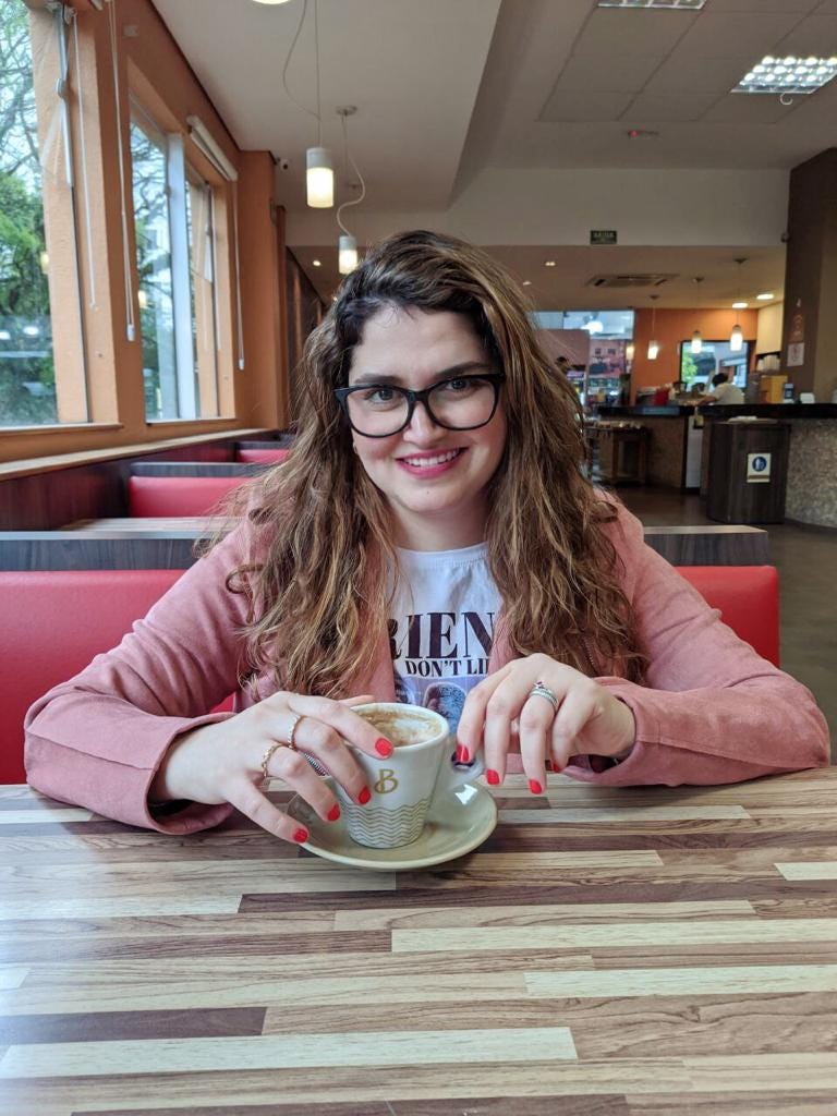 Jessica Moya – Medium