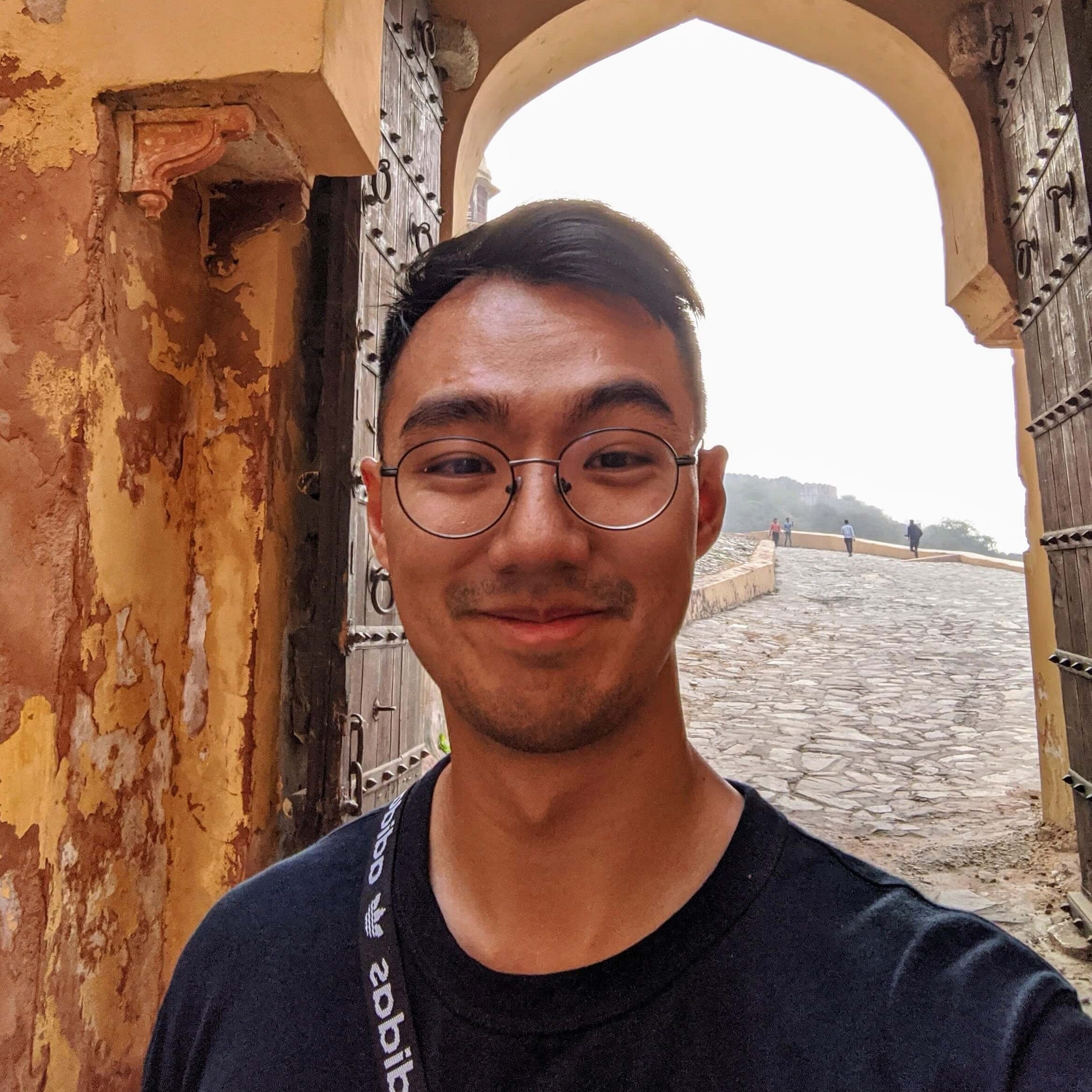 Aaron Ang – Medium