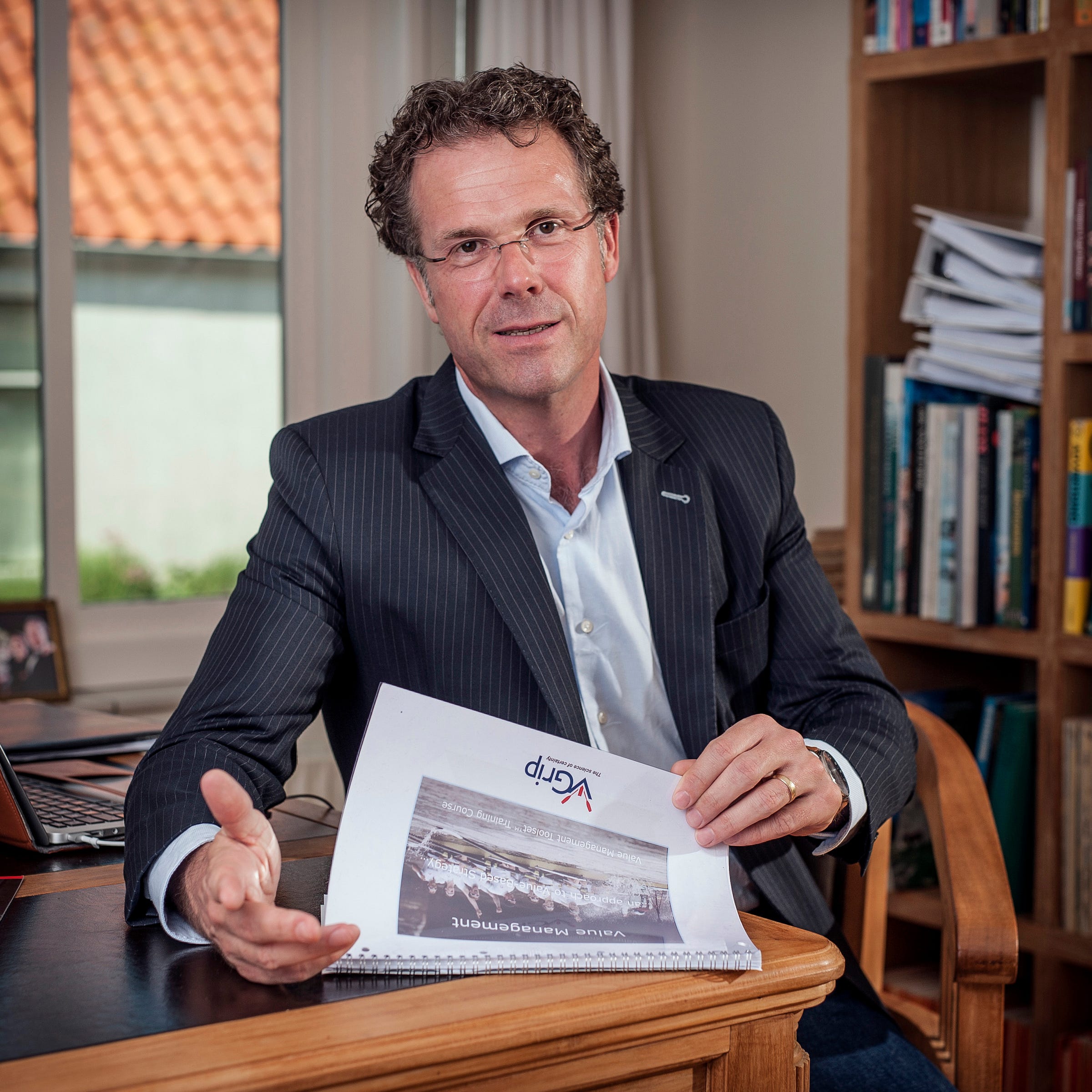 Roel Wolfert – Medium