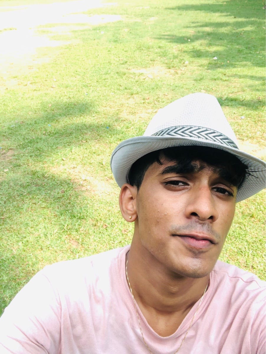 Rushen R. – Medium