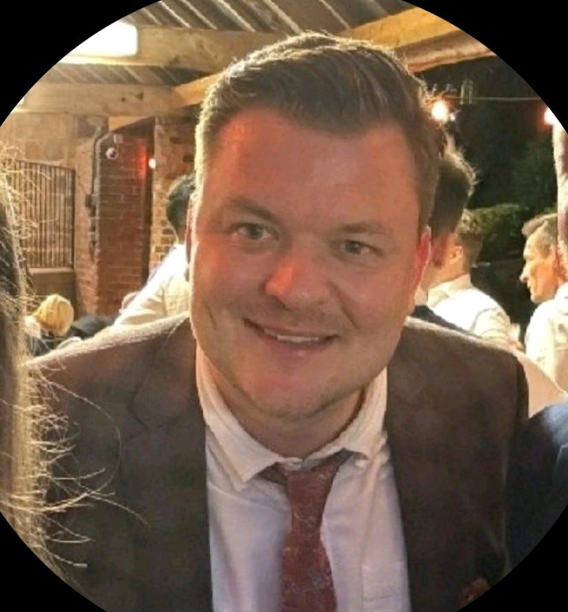 Thomas Lewis – Medium