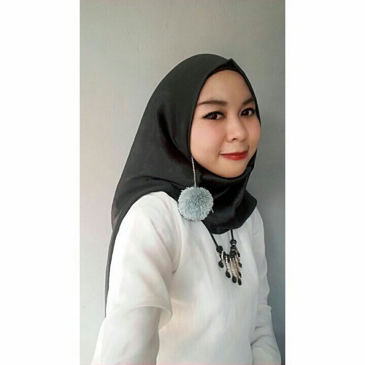 Dwi Indah – Medium