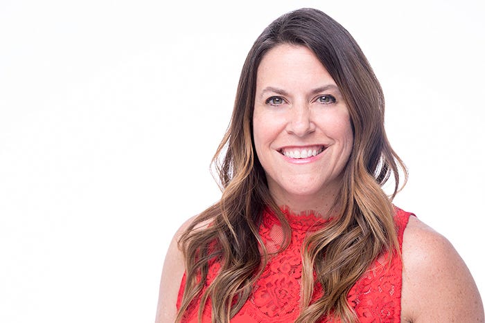 Jennifer Rojas – Medium