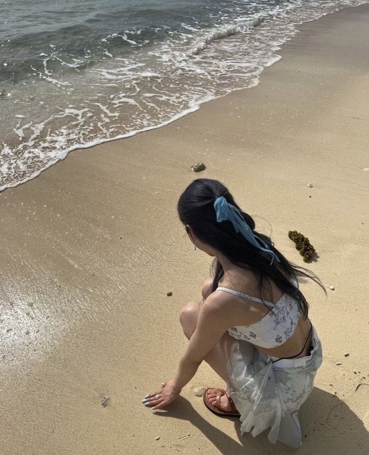 samudra biru – Medium