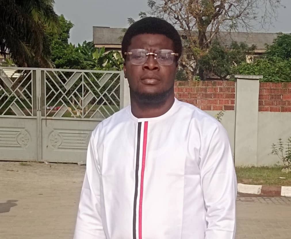 Kenneth Echedike – Medium