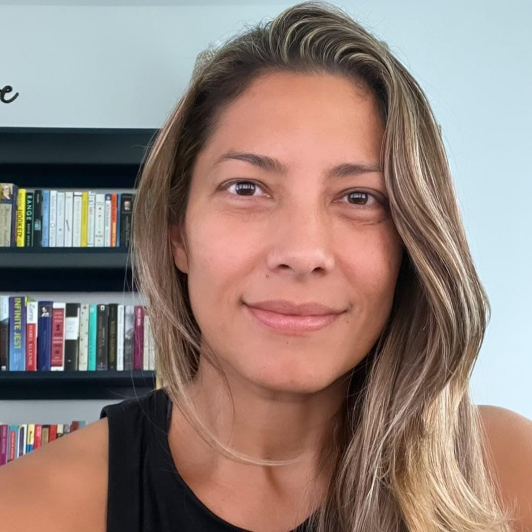 Yahu Palacios-Gonzalez – Medium