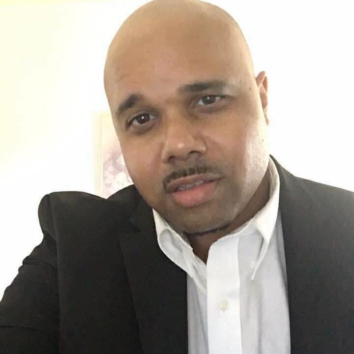 Jamel Jones – Medium